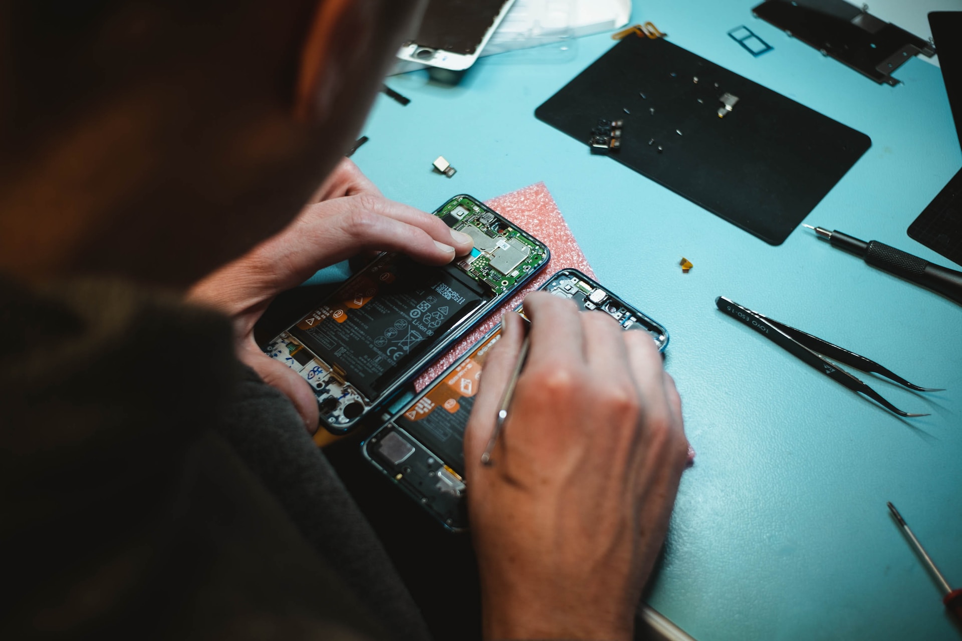 Tech Heroes - Cell Phone and Computer repair